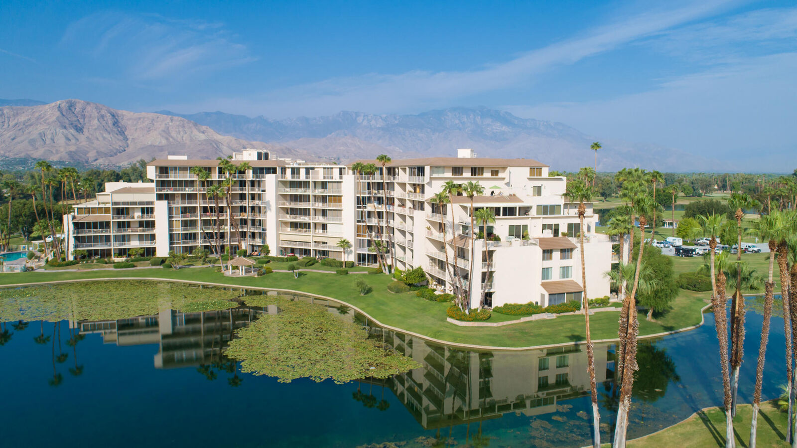 MLS#219049860: 900 Island Drive 514, Rancho Mirage, CA 92270