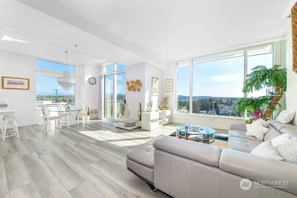 MLS#2059166: 177 107th Avenue NE 2203, Bellevue, WA 98004
