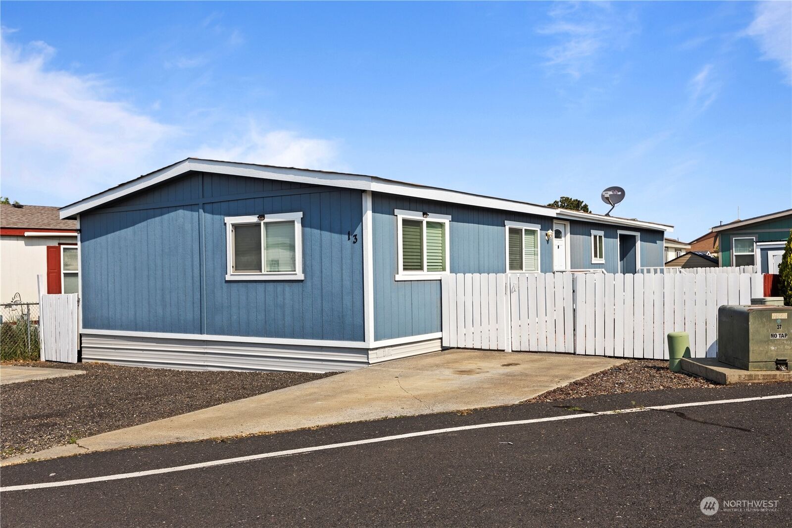 2 bed Moses Lake home for sale: 900 N Grape Drive 13, Moses Lake, WA 98837