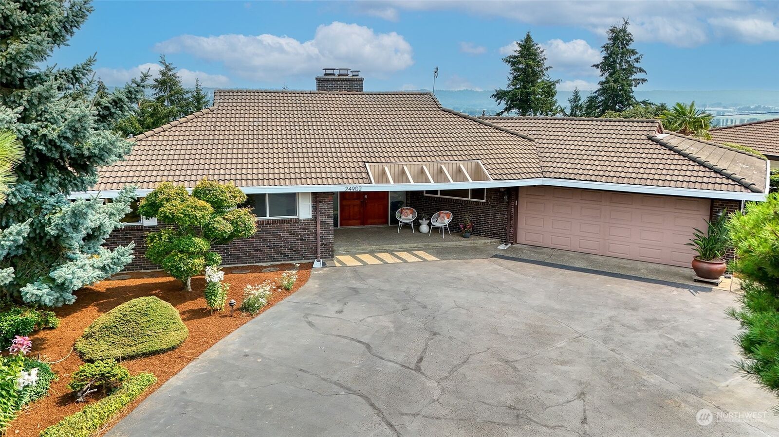 MLS#2277576: 24902 43rd Avenue S, Kent, WA 98032