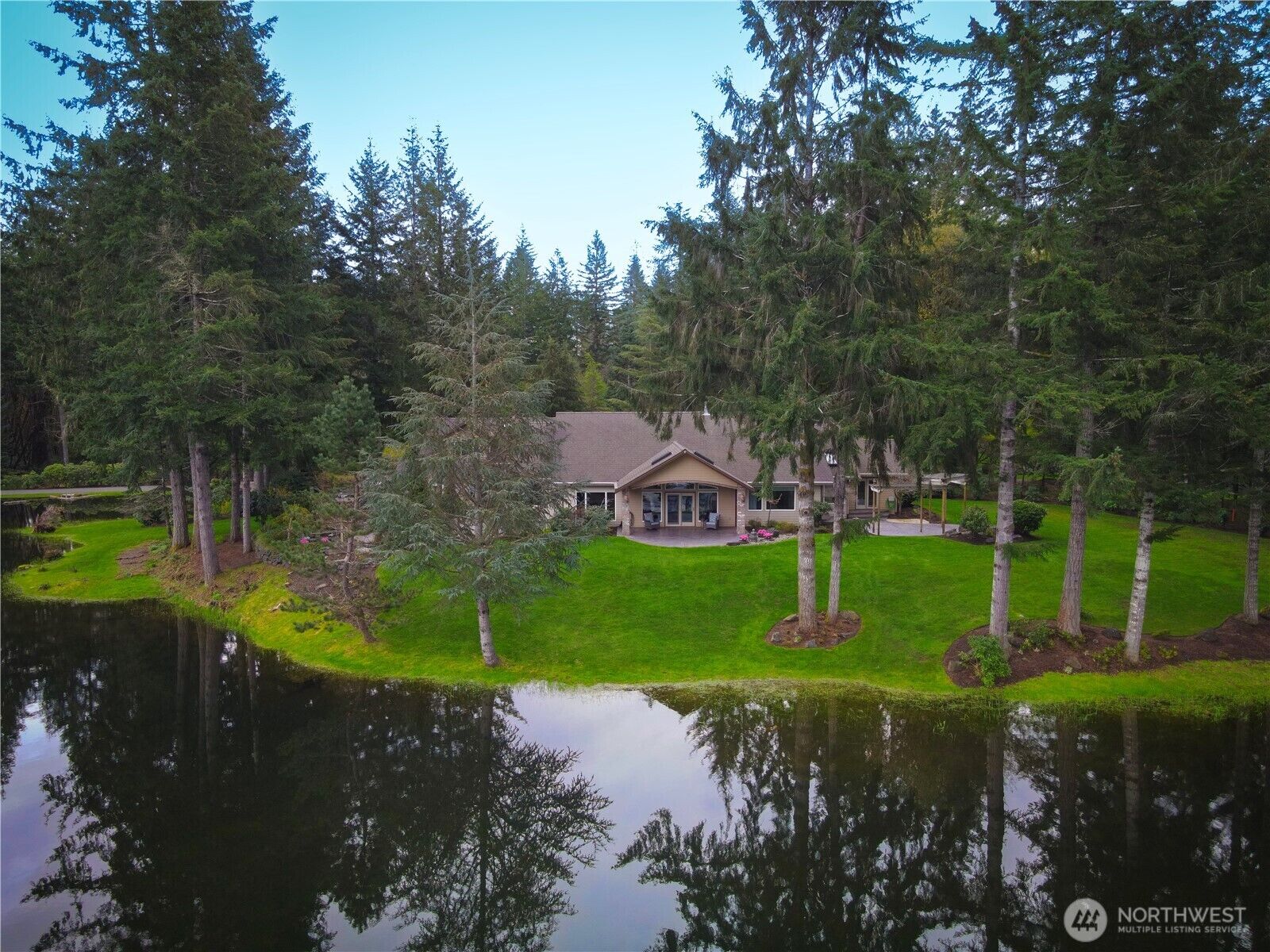 House for sale in Olympia: 9929 Crosscut Lane SW, Olympia, WA 98512