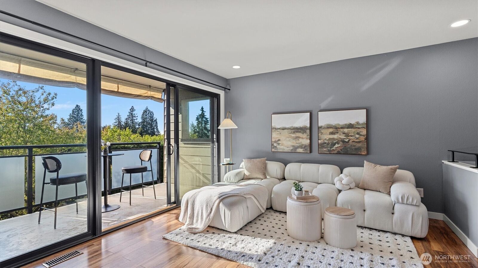 2 bed Kirkland home for sale: 11226 NE 68th Street B, Kirkland, WA 98033