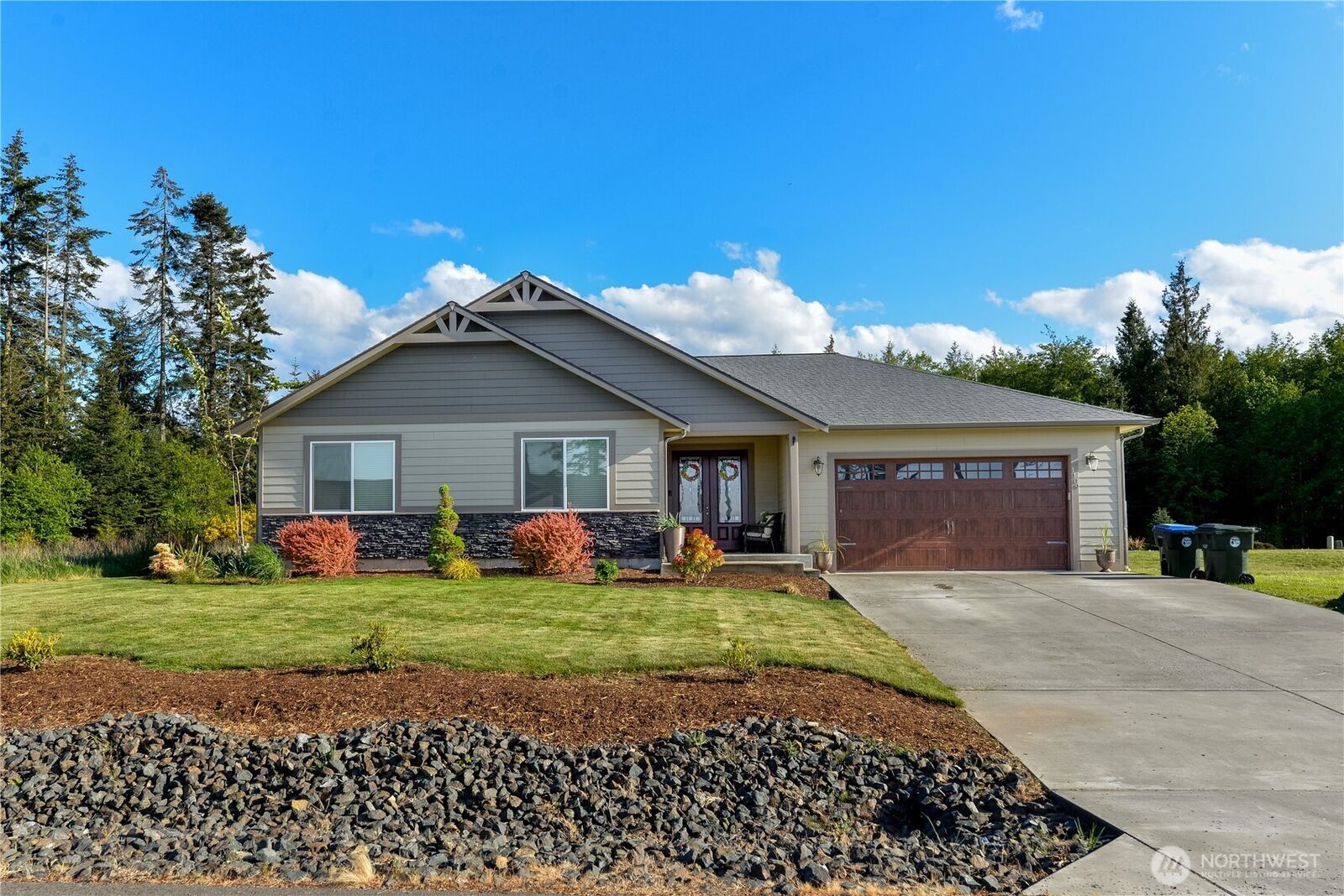 Home for sale in Port Angeles: 1109 Walker Street, Port Angeles, WA 98363