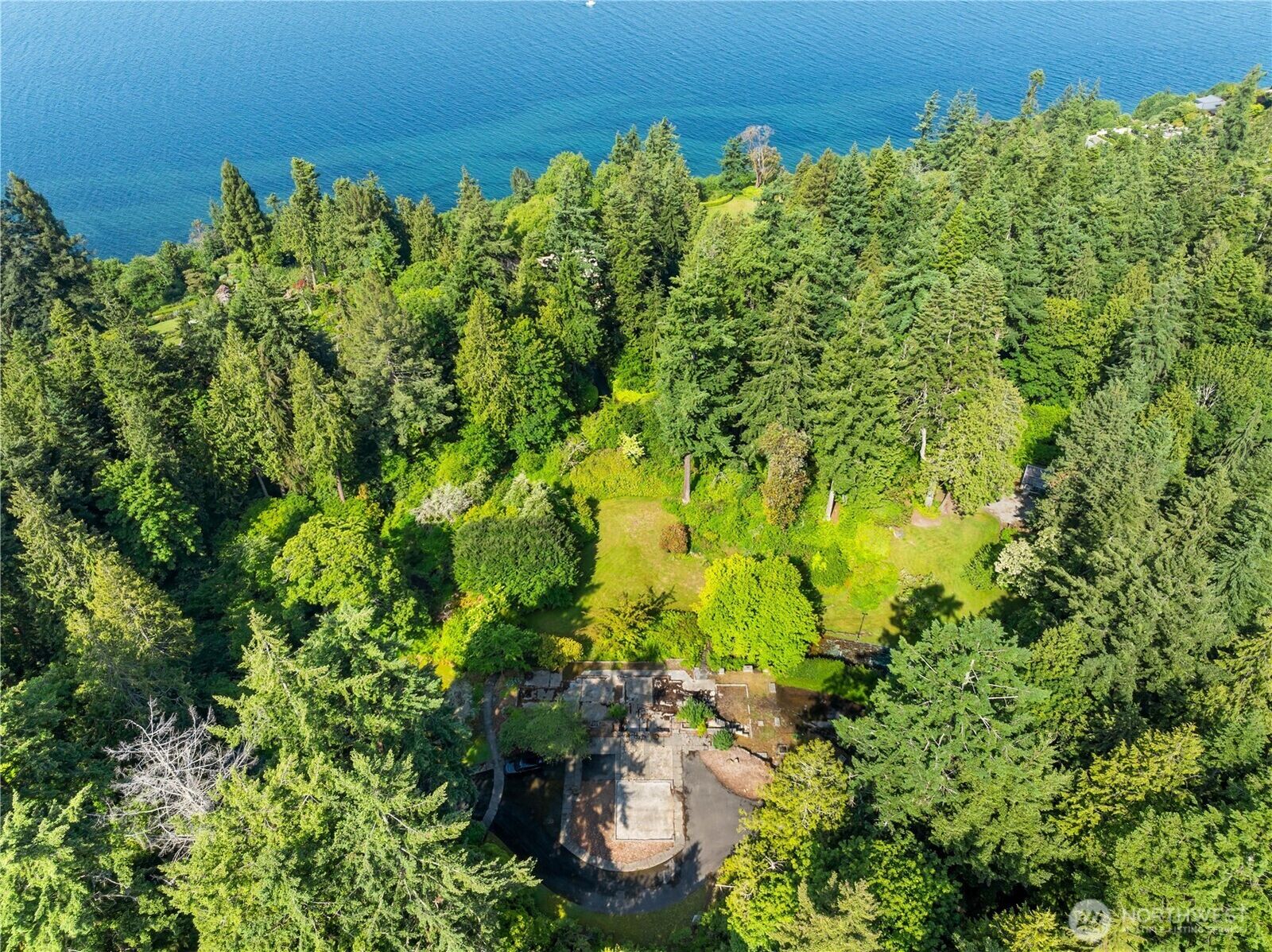 MLS#2391168: 105 NW Highland Drive, Shoreline, WA 98177
