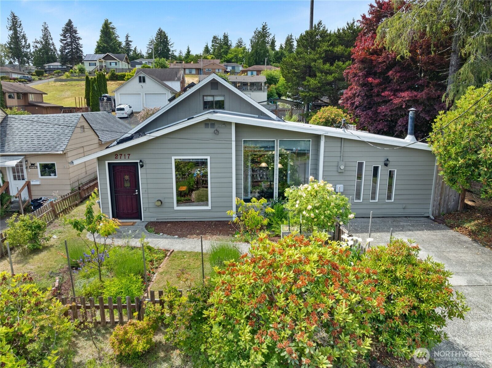3 bed Aberdeen home for sale: 2717 Bench Drive, Aberdeen, WA 98520