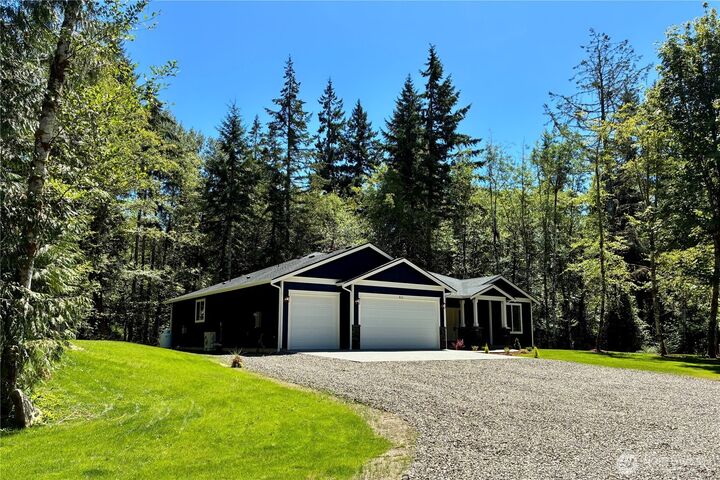 Home for sale in Lakebay: 411 198th Avenue Ct NW, Lakebay, WA 98349