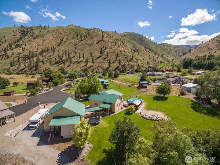 House for sale in Entiat: 4902 Keystone Place, Entiat, WA 98822