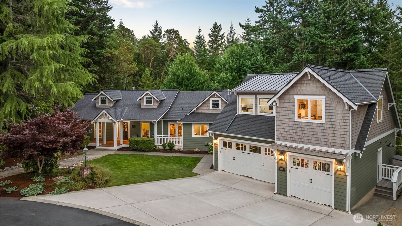 Home for sale in Fox Island: 1090 Paha View Drive, Fox Island, WA 98333