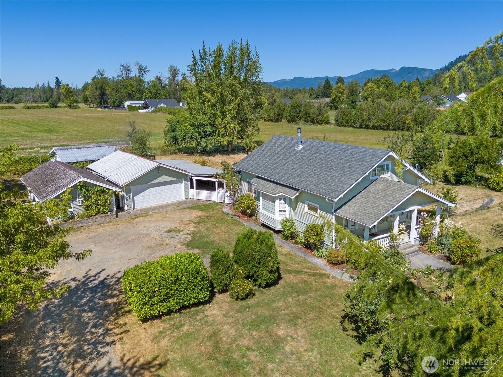 4 bed Buckley home for sale: 1676 Collins Road, Buckley, WA 98321