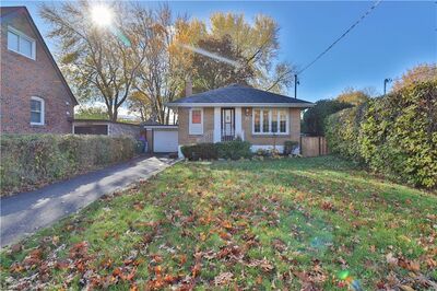 250 Consumers Road, Toronto, ON M2J 4V6 · North York