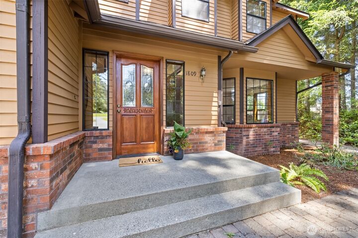 House for sale in Port Angeles: 1809 E Woodhaven Lane, Port Angeles, WA ...